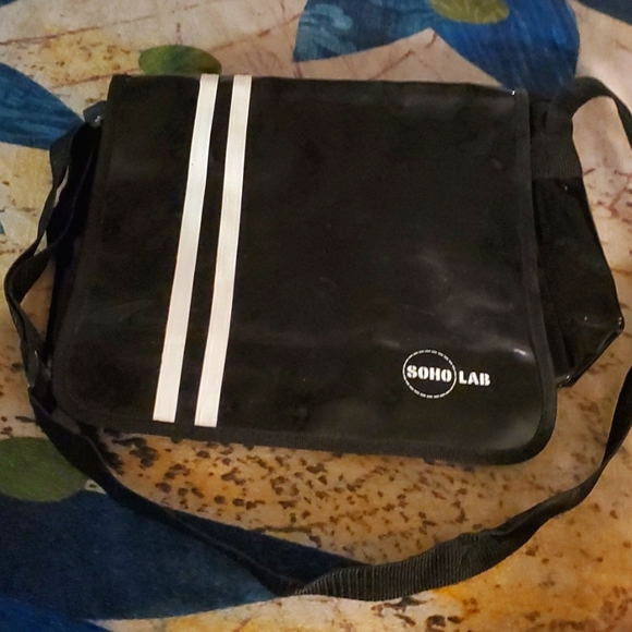 Bags | Soho Lab Bag | Poshmark